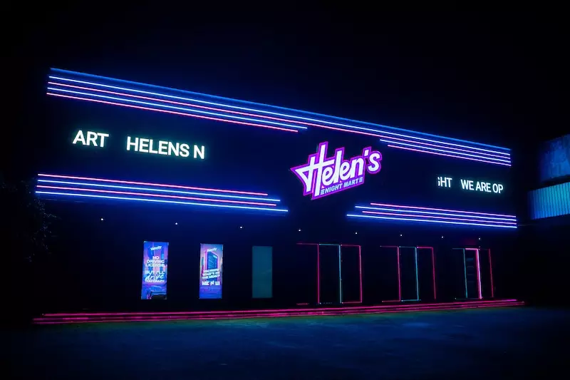 HELEN'S NIGHT MART SOLO - The Best Live Bar in SOLO | Holywings